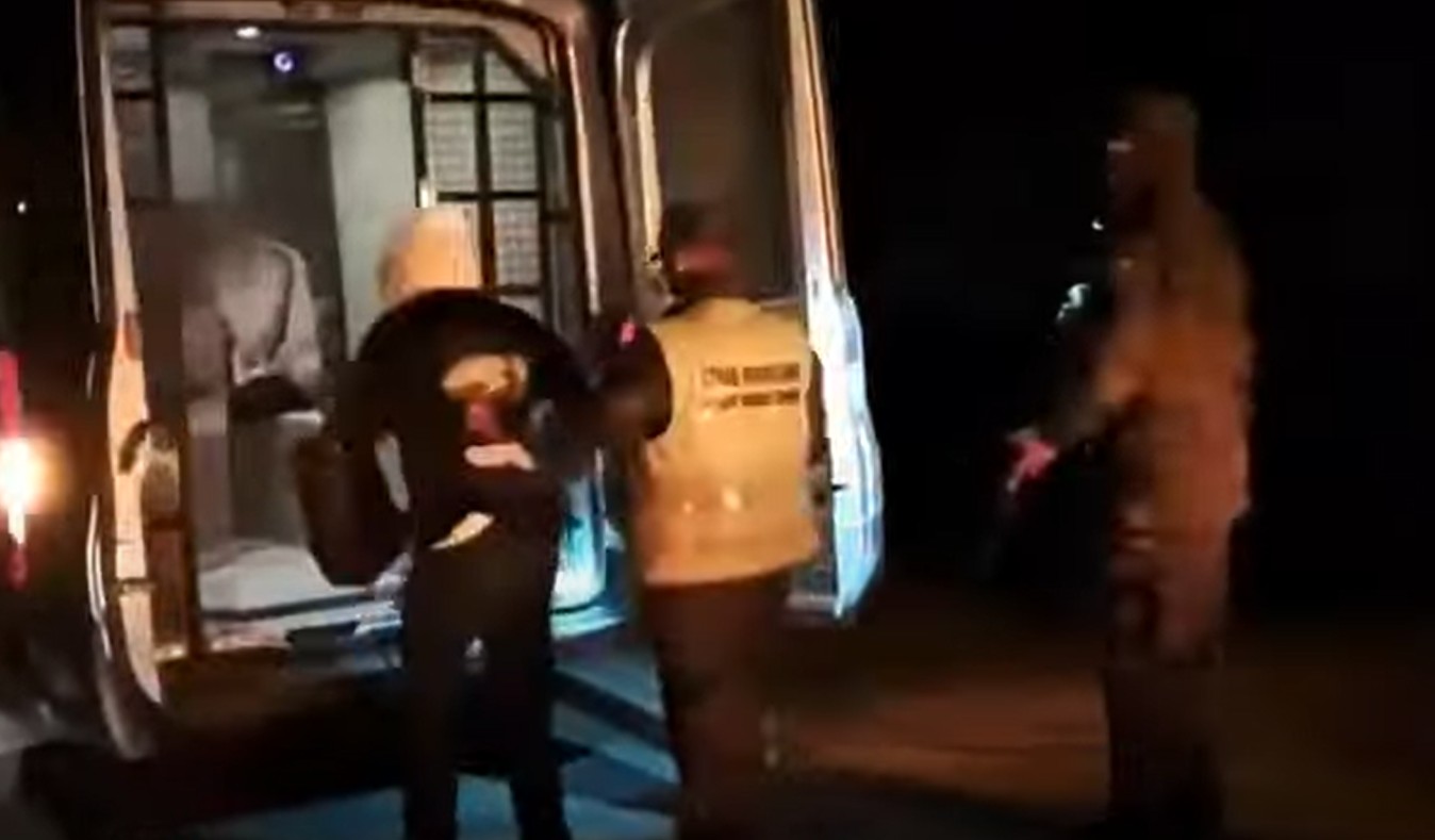 Officers from the Border Guard Post in Sejny, Poland detained a courier ...